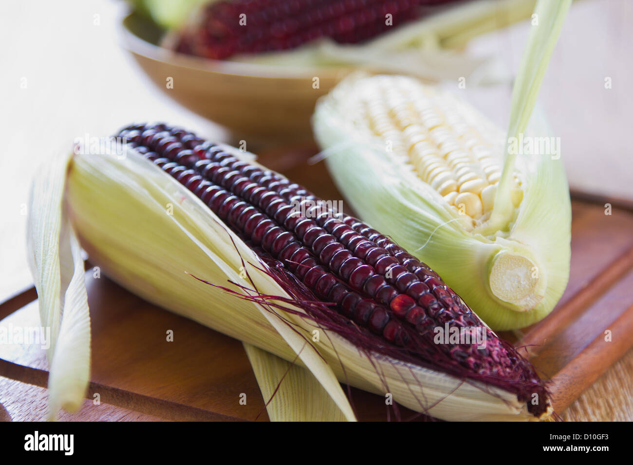 Maïs violet Banque de photographies et d’images à haute résolution - Alamy