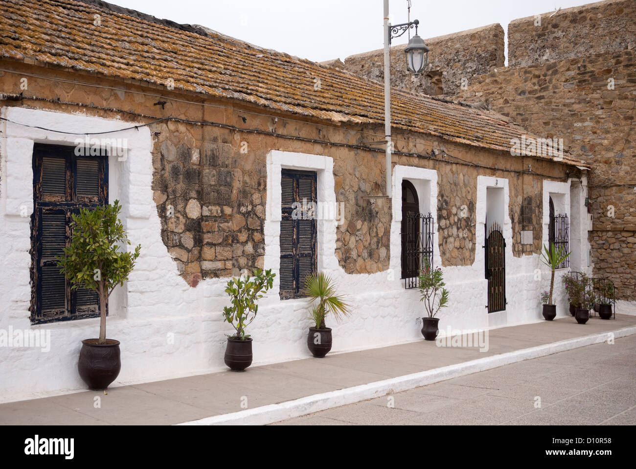 Maison asilah Banque de photographies et d’images à haute résolution ...