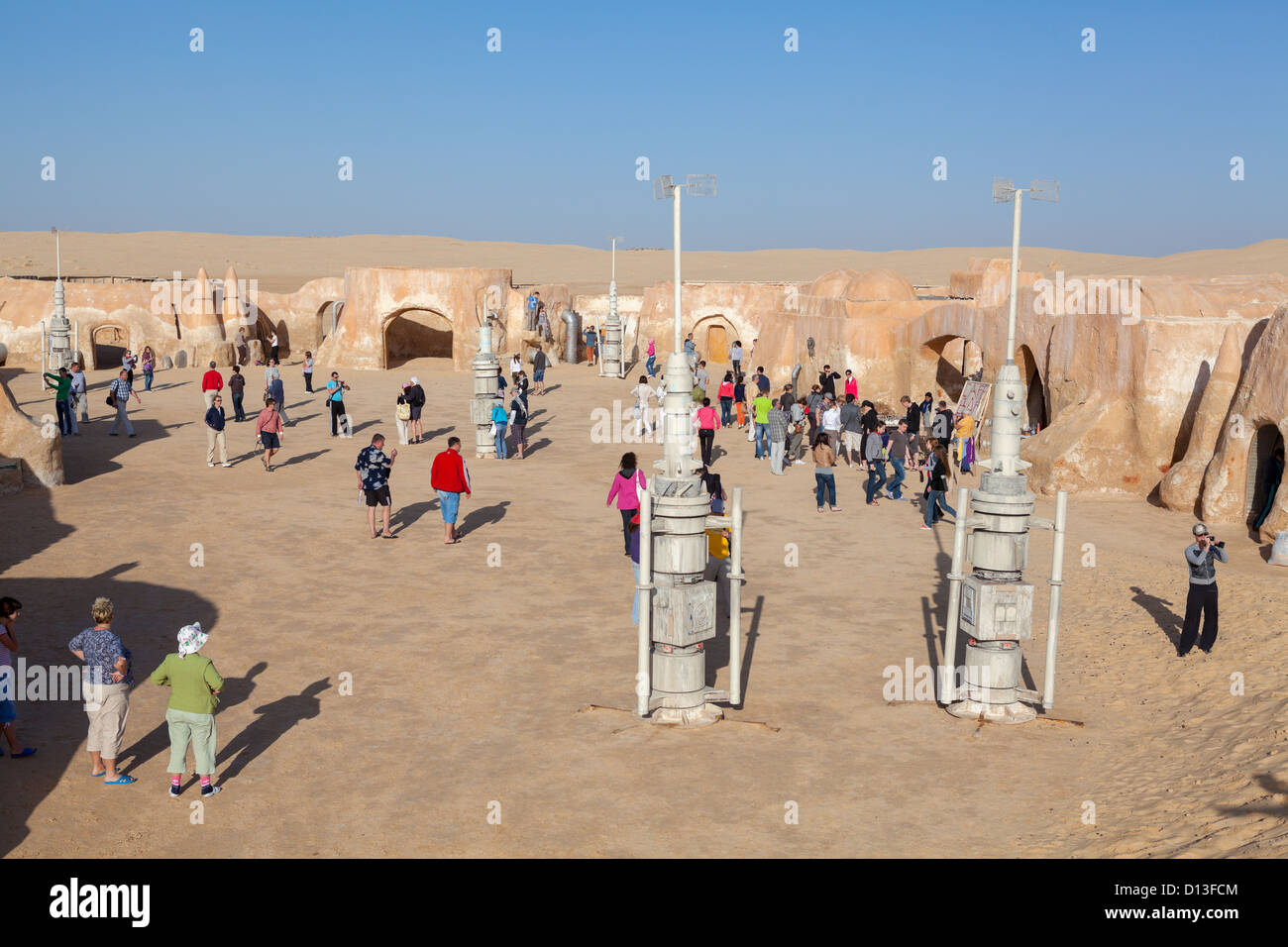 Ancien décor de cinéma avec des décors pour le film 'Star Wars' par ...