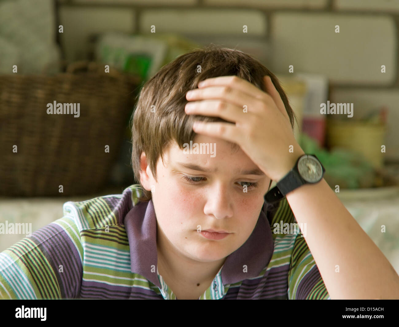 Russian teenager boy Banque de photographies et d’images à haute ...