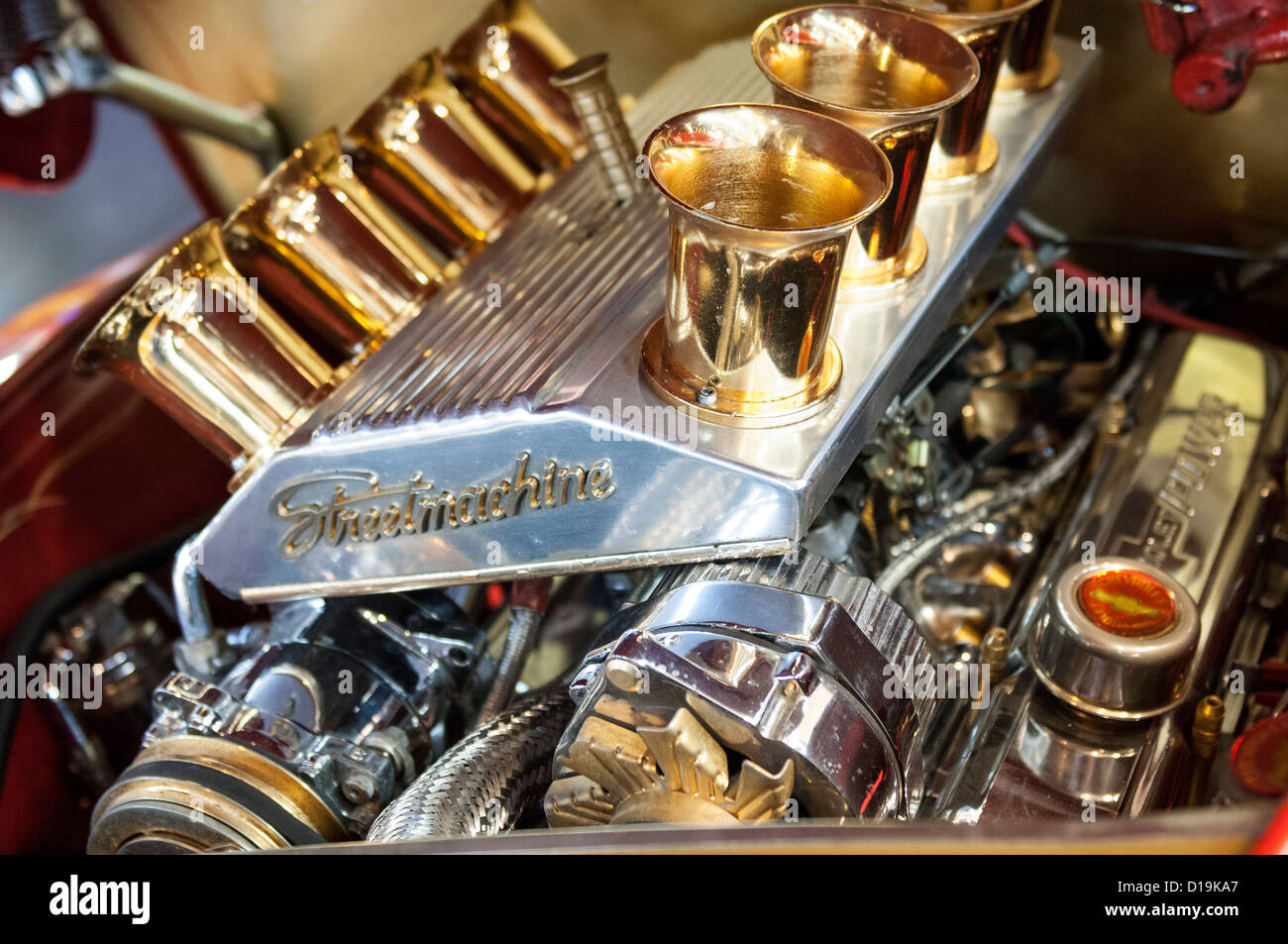 Moteur v8 Banque de photographies et d’images à haute résolution - Alamy