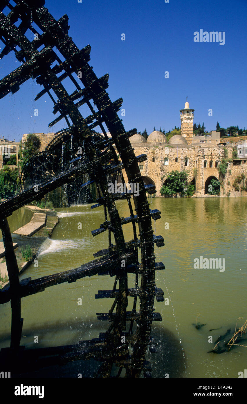 Water wheel noria in hama Banque de photographies et d’images à haute ...