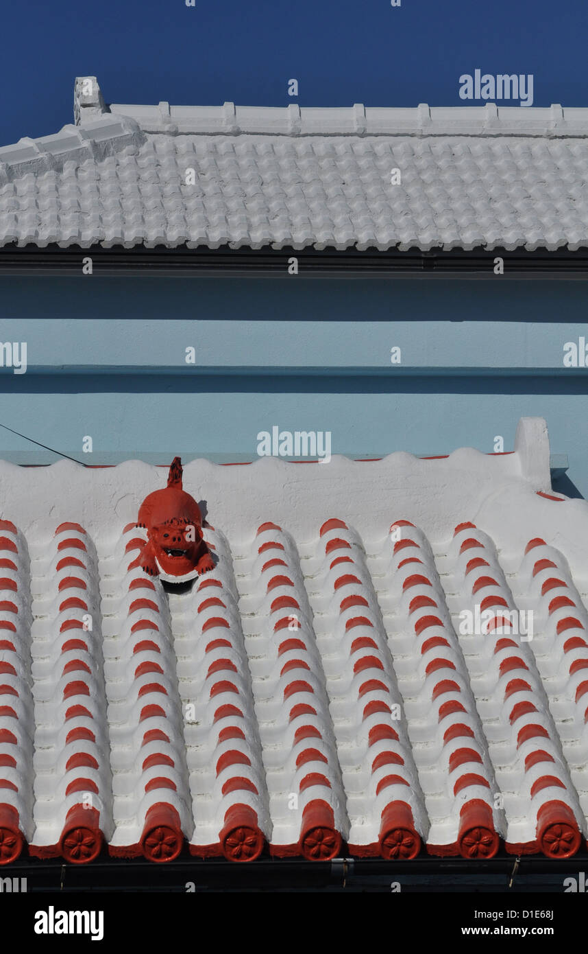 Ryukyuan shisa Banque de photographies et d’images à haute résolution ...