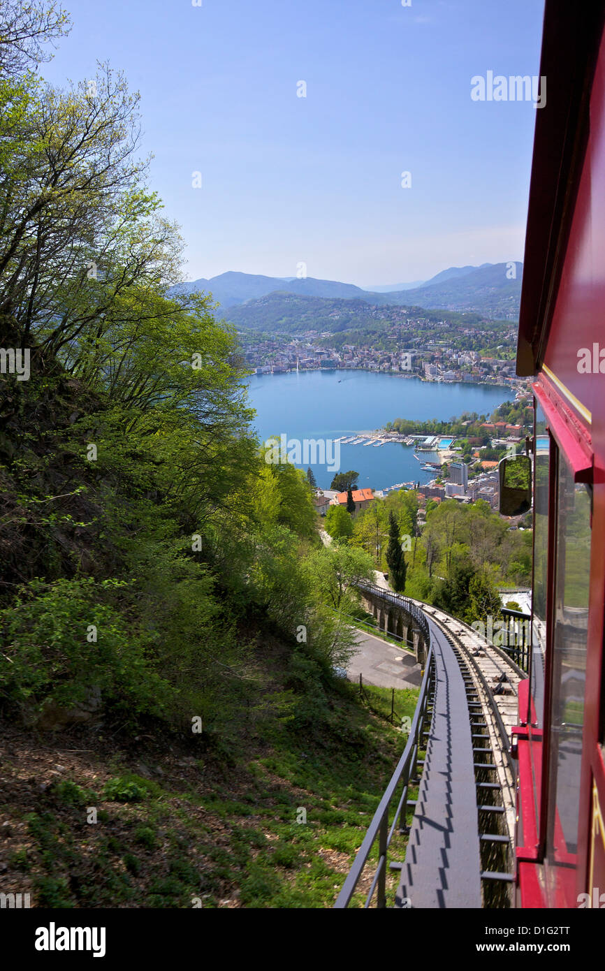 Funiculaire de monte bre Banque de photographies et d’images à haute ...