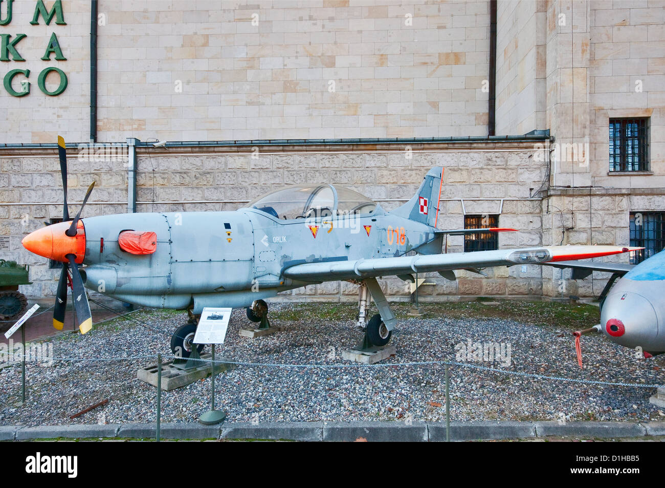 Le PZL 130 Orlik, avions d'entraînement polonais, Musée de l'armée ...