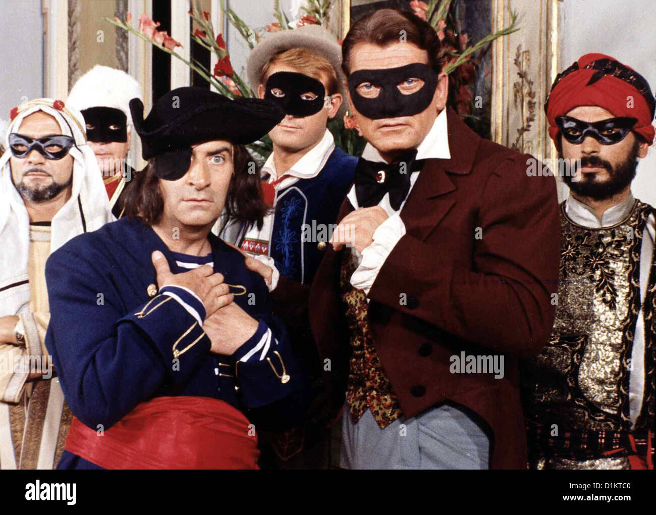 Fantomas Bedroht Die Welt Fantomas Contre Scotland Yard Louis de Funes ...