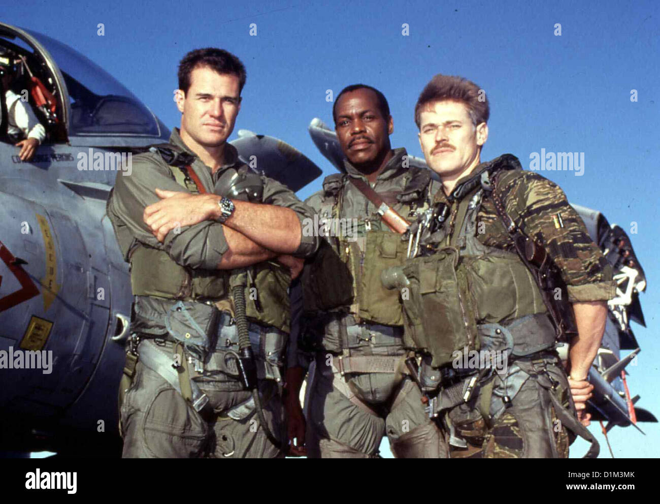 Flug durch die Hoelle intrus Vol Brad Johnson, Danny Glover, Willem ...