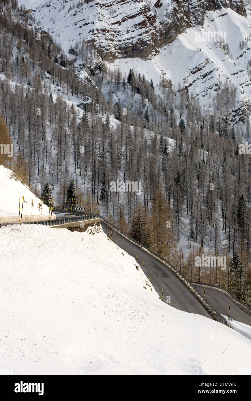 Col de montagne dans les dolomites Banque de photographies et d’images ...