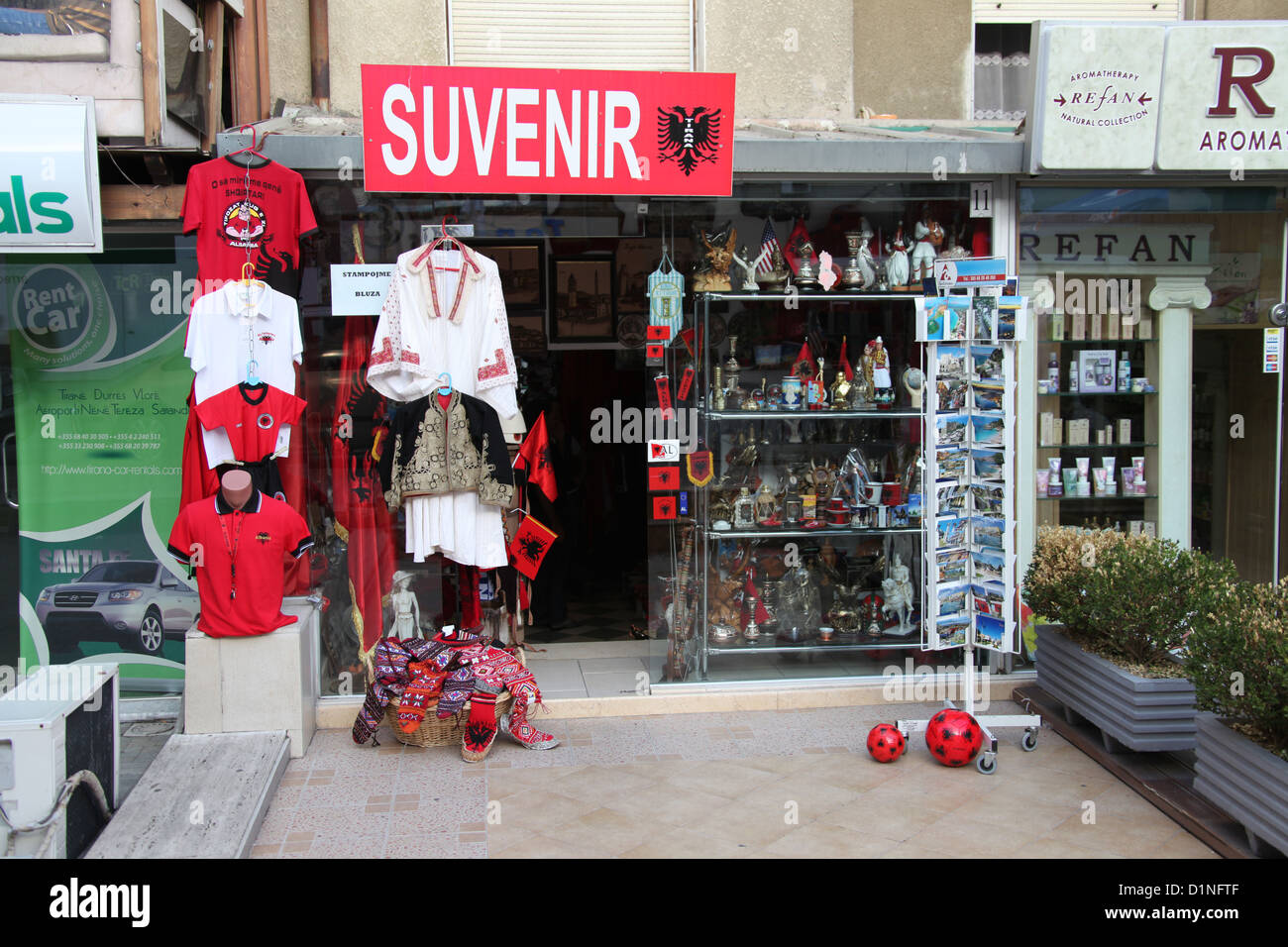 Albania shop Banque de photographies et d’images à haute résolution - Alamy