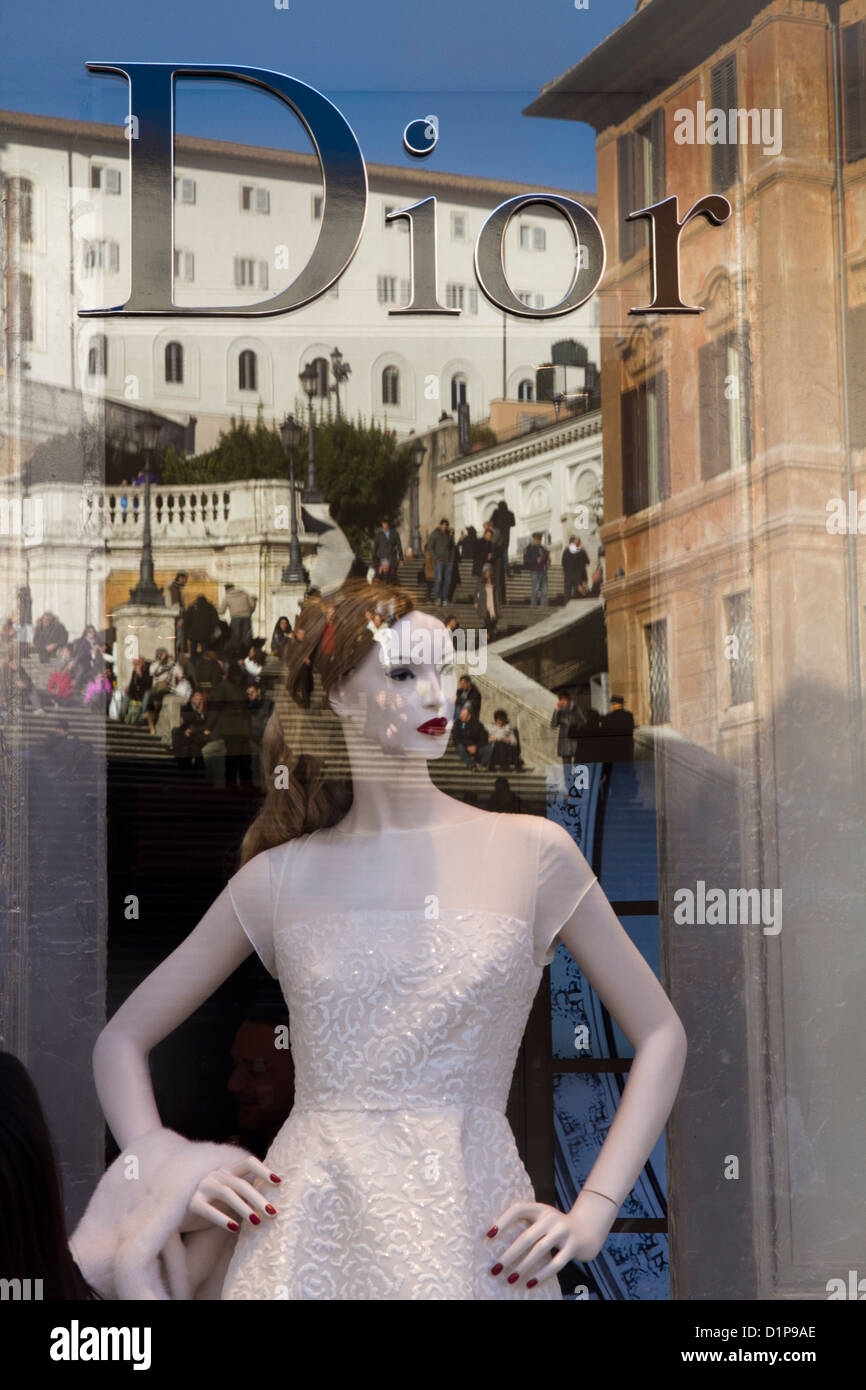 Rome italy showcase dior Banque de photographies et d’images à haute ...