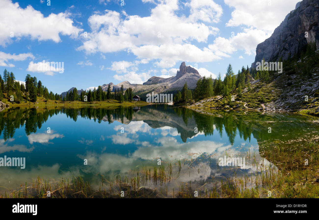 Mont croda da lago et lac federa Banque de photographies et d’images à ...
