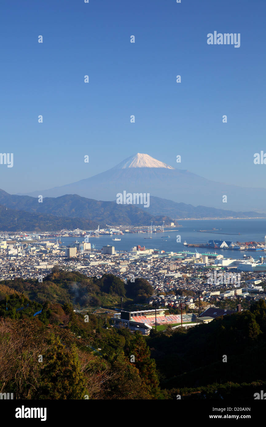 Le port de shimizu Banque de photographies et d’images à haute ...