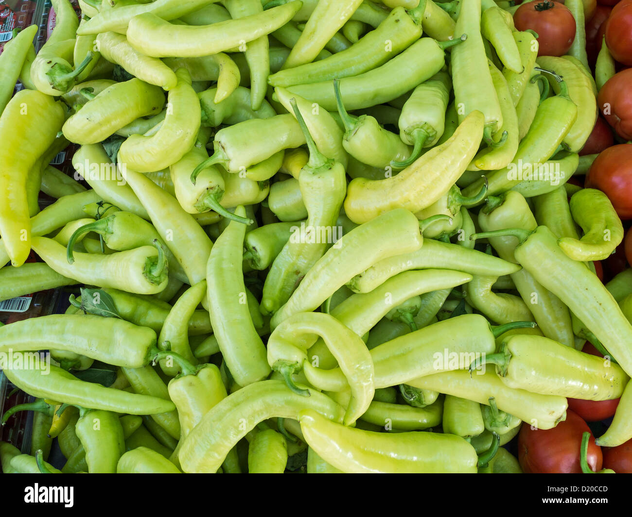 Piments bananes Banque de photographies et d’images à haute résolution ...