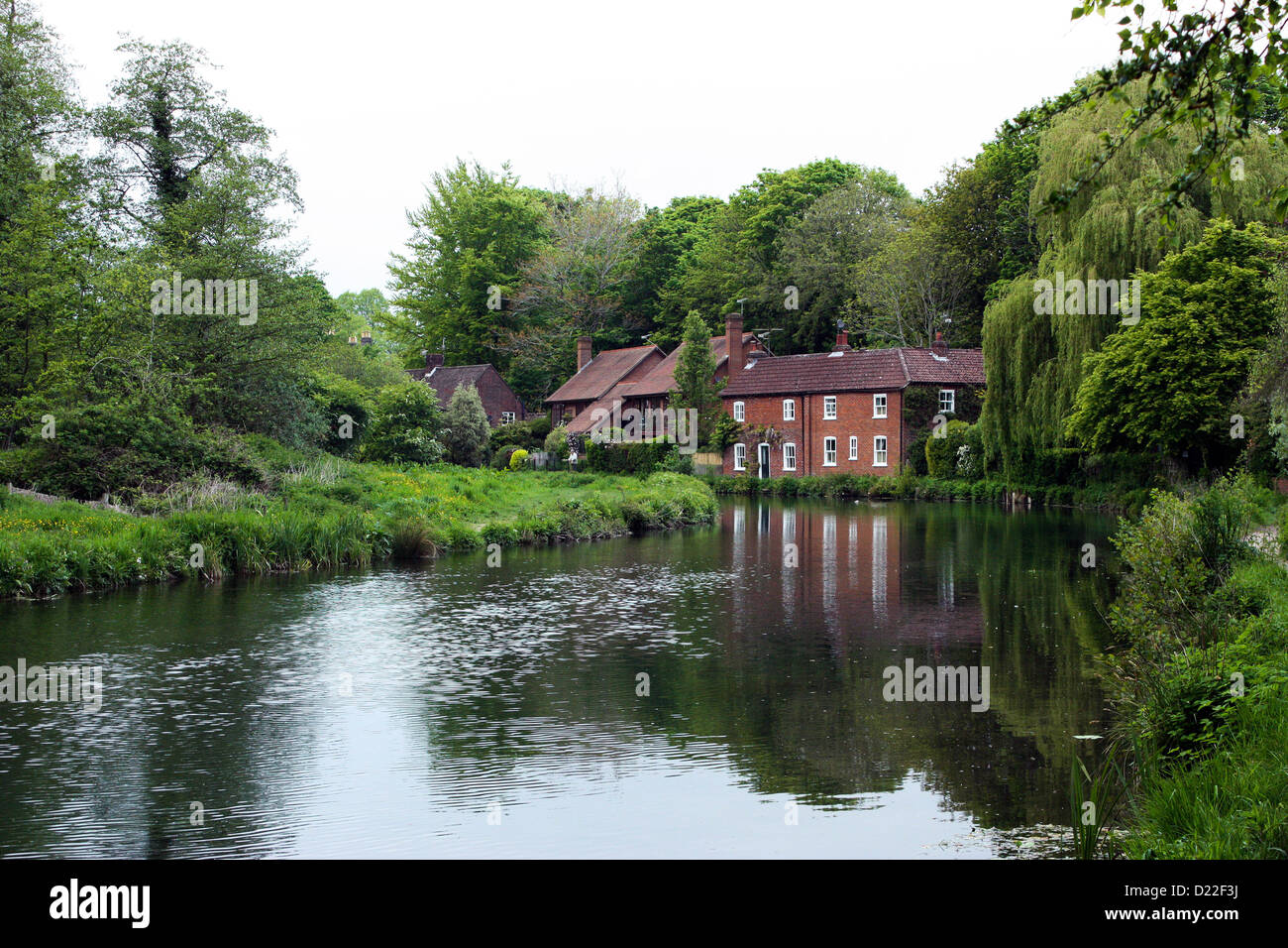 Winchester river Banque de photographies et d’images à haute résolution ...