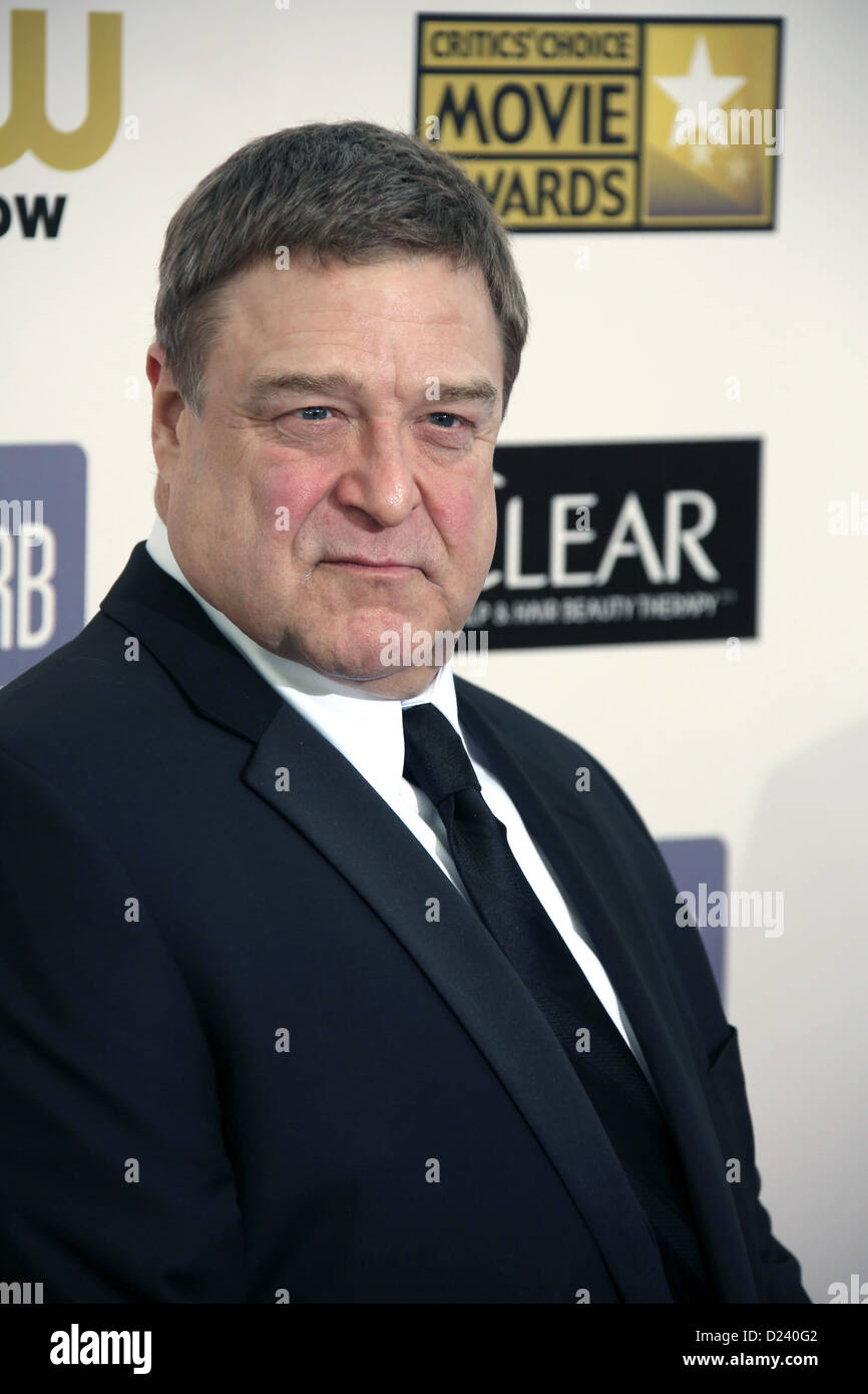 L'acteur John Goodman arrive à la 18e Conférence annuelle de Critics ...