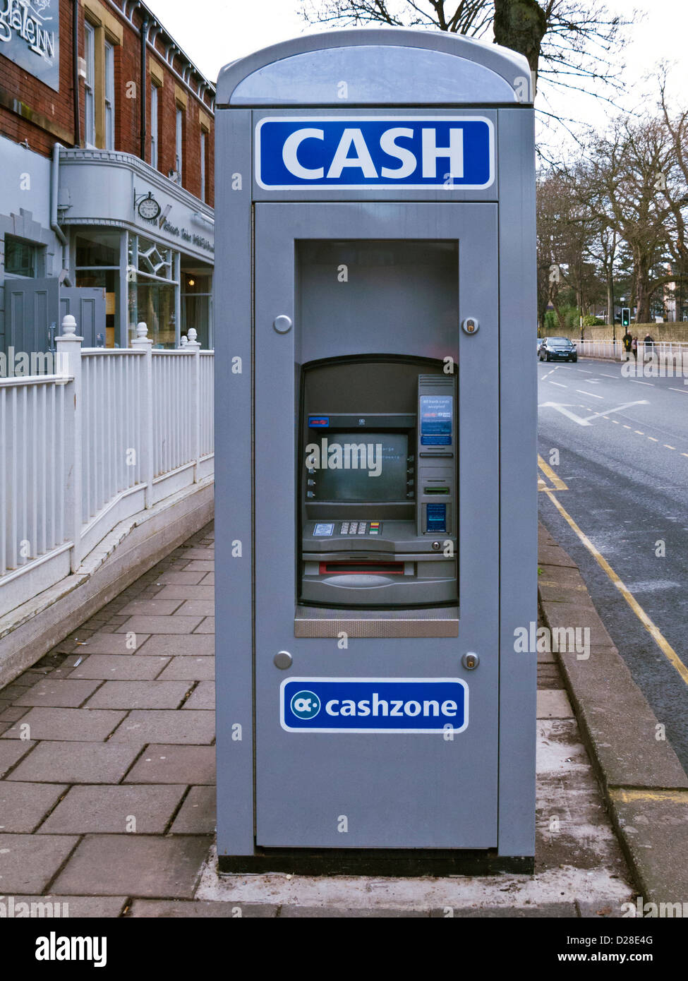 Independent atm machine Banque de photographies et d’images à haute ...