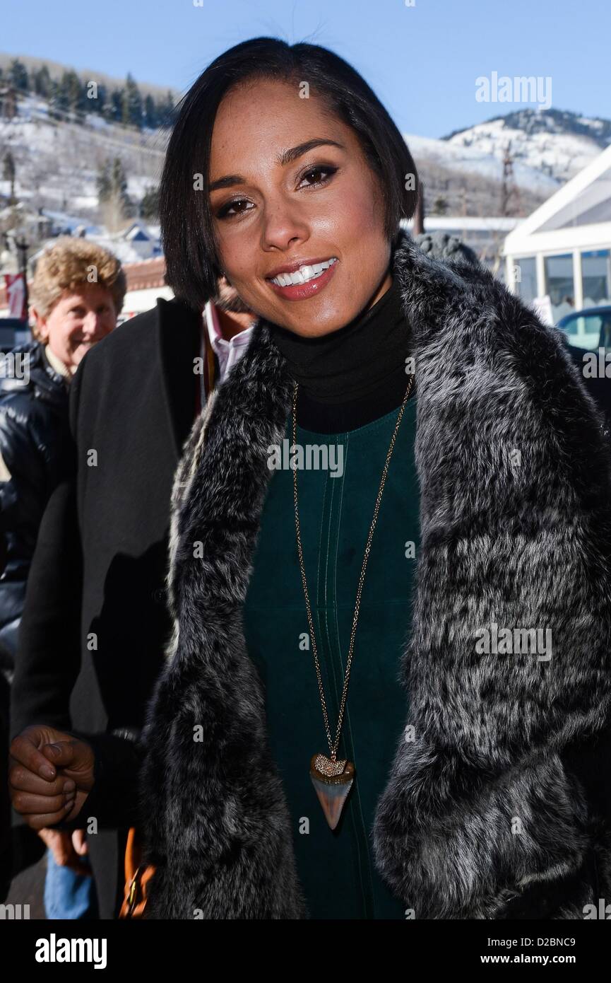 Divertissement alicia keys Banque de photographies et d’images à haute ...
