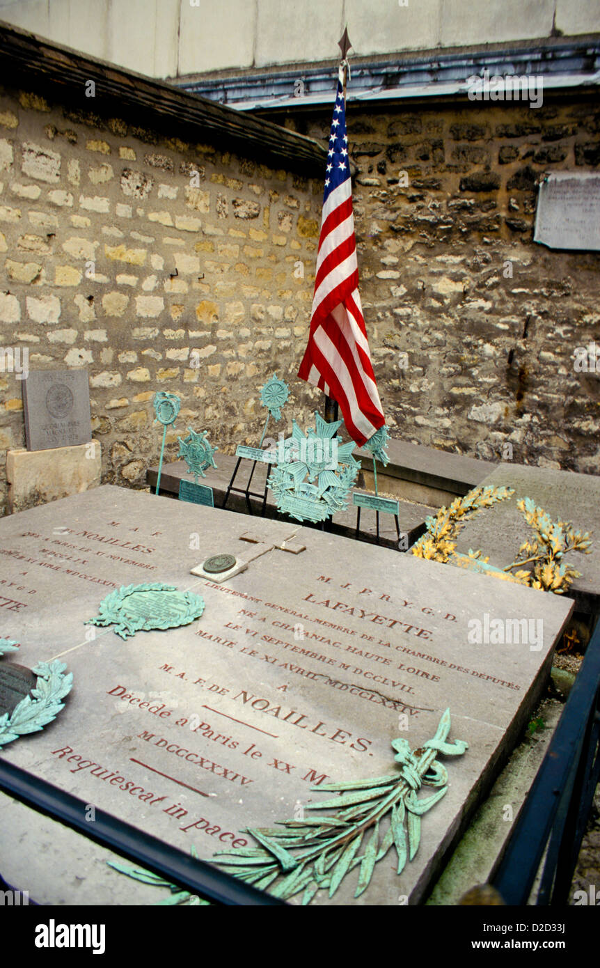 France, Paris. Le Général Lafayette'S Tomb. Cimetière de Picpus, 12ème arrondissement Photo ...