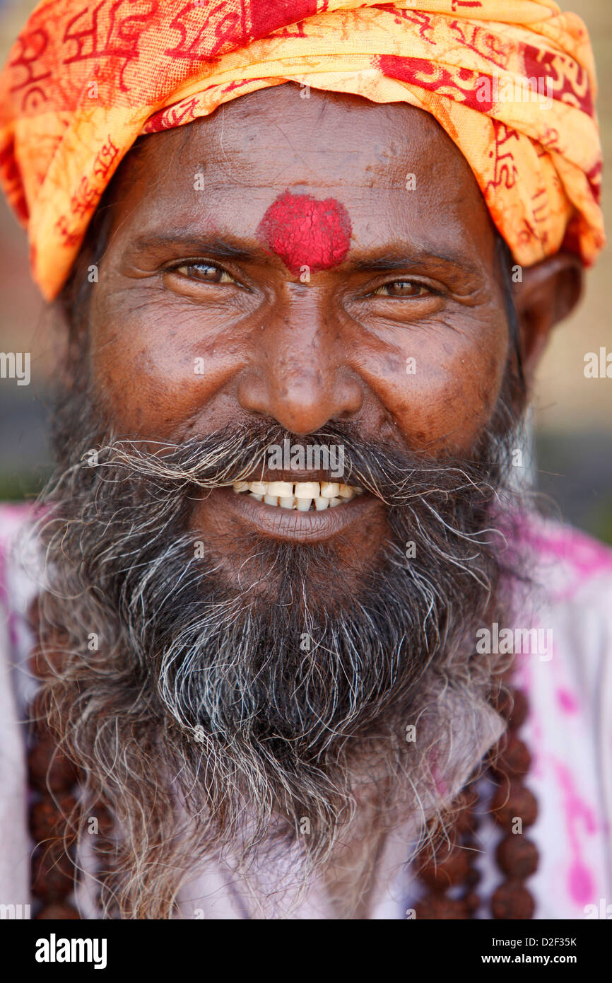 Hindu man with tilak india Banque de photographies et d’images à haute ...