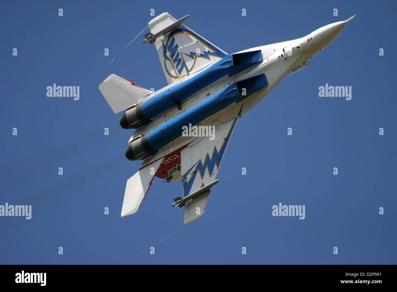 Mikoyan MiG-29 à RAF air tattoo de Fairford air show UK air show royal ...