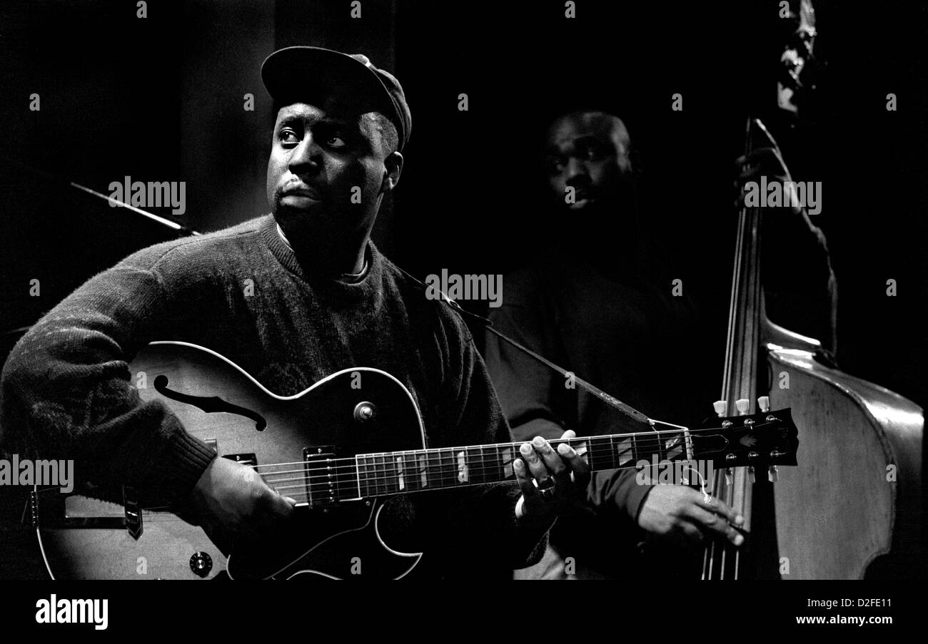 Ronnie jordan Banque de photographies et d’images à haute résolution ...