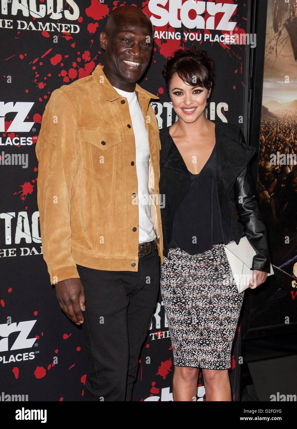 Peter mensah marisa ramirez spartacus Banque de photographies et d ...