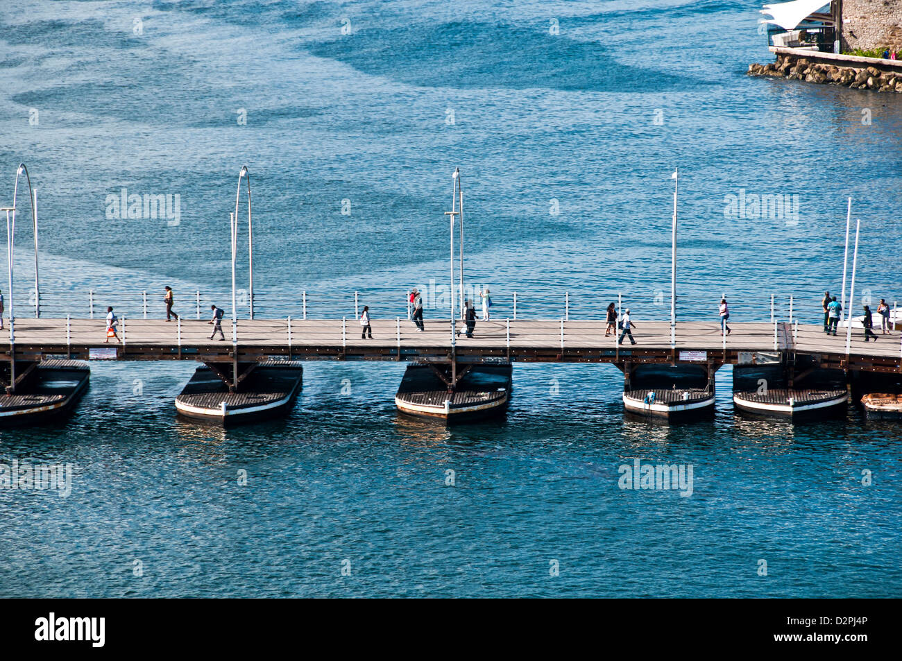 Pont flottant ponton Banque de photographies et d’images à haute ...
