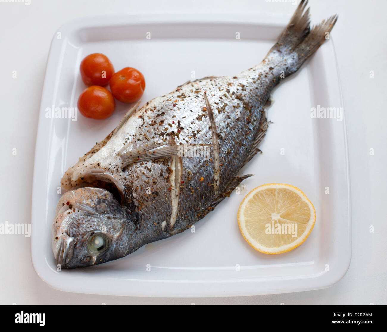 Poisson cuit Banque de photographies et d’images à haute résolution - Alamy
