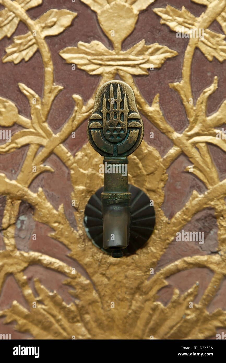Ablutions fountain Banque de photographies et d’images à haute ...