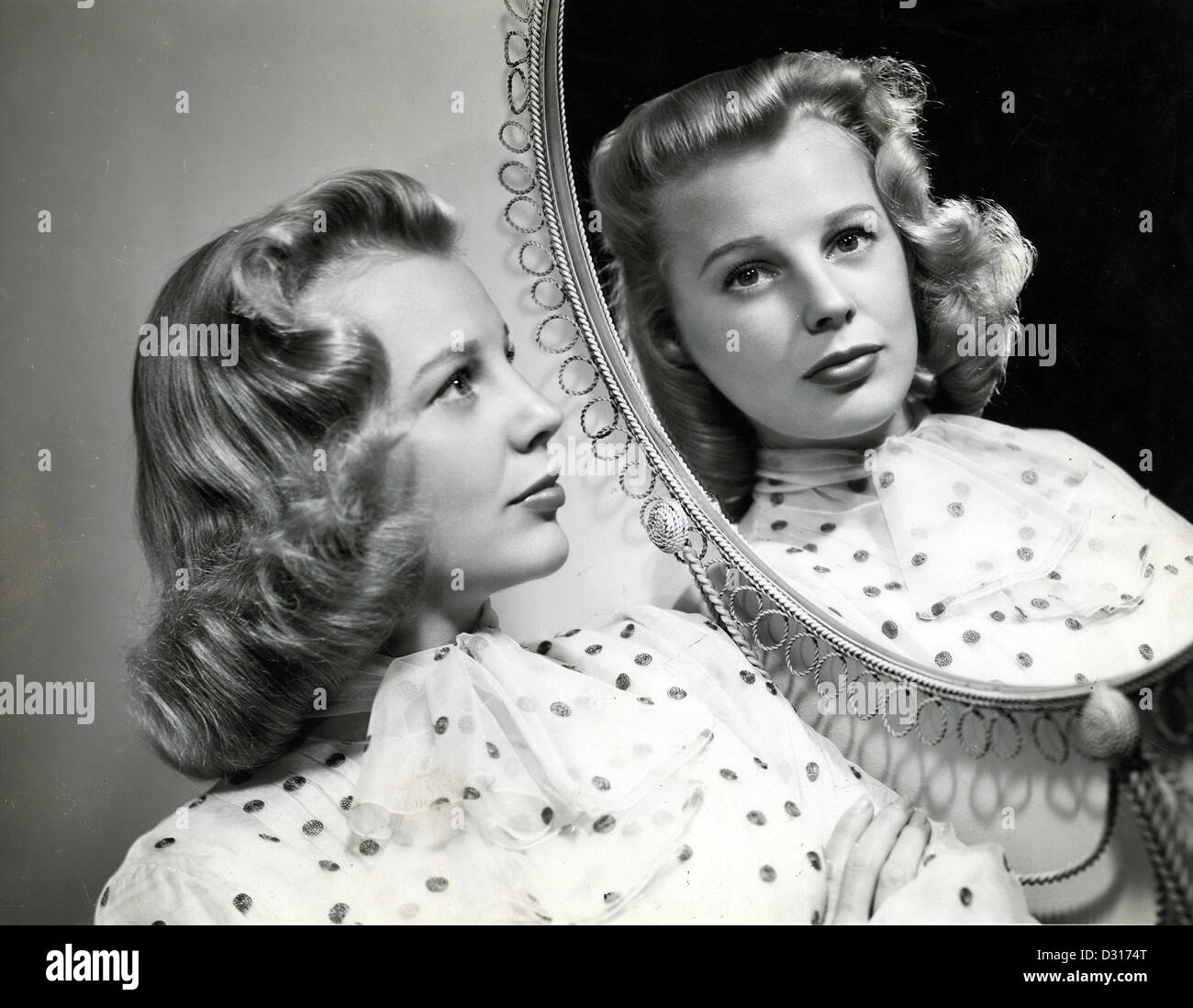 June allyson Banque de photographies et d’images à haute résolution - Alamy