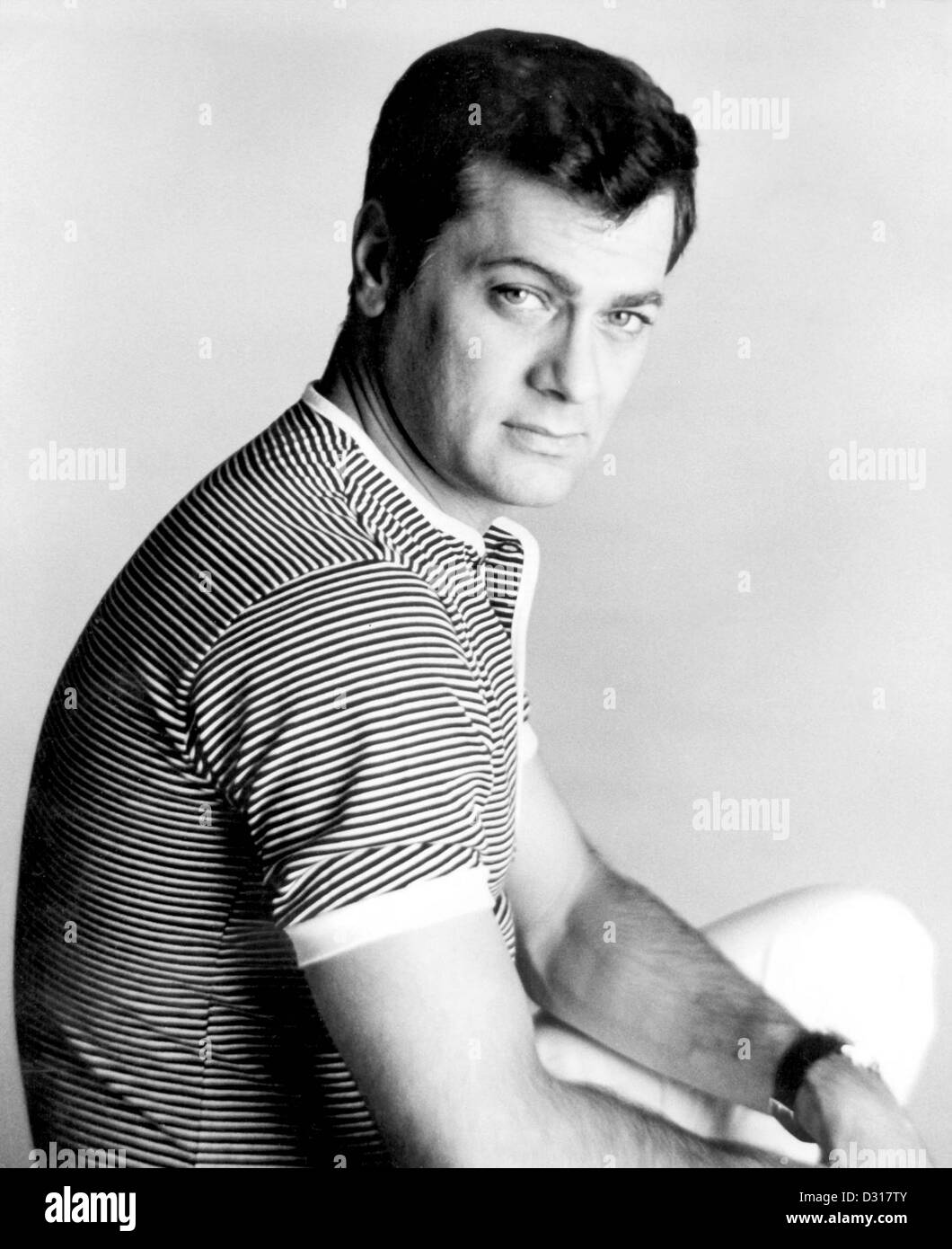 Tony curtis Banque de photographies et d’images à haute résolution - Alamy