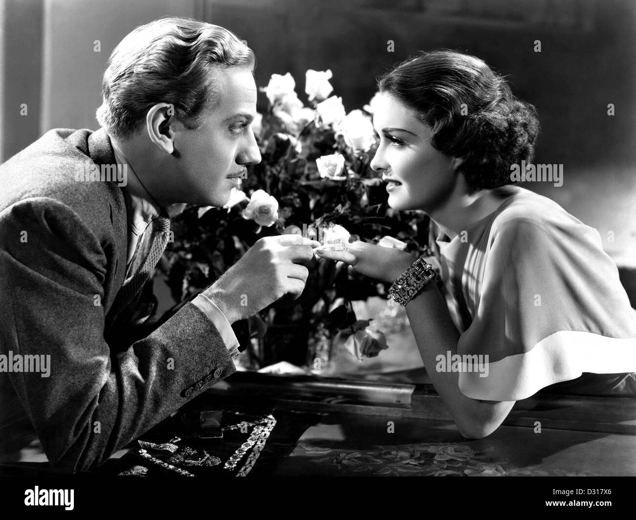 Loup solitaire Banque de photographies et d’images à haute résolution ...