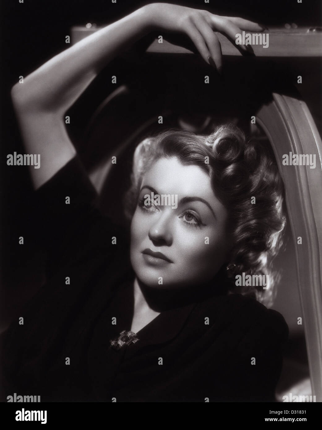 Constance bennett Banque de photographies et d’images à haute ...