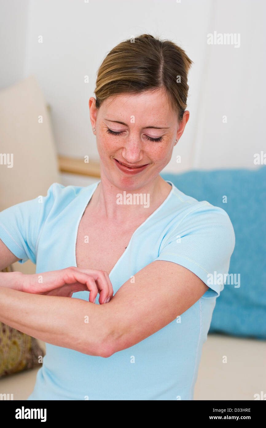 Eczéma xérotique Banque de photographies et d’images à haute résolution ...