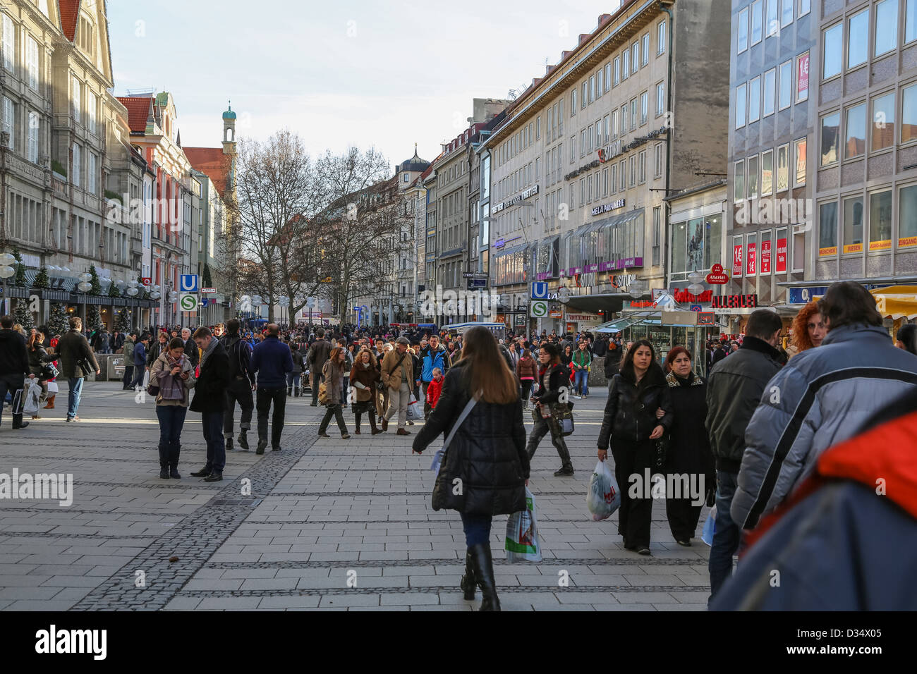 Neuhauser strasse Banque de photographies et d’images à haute ...