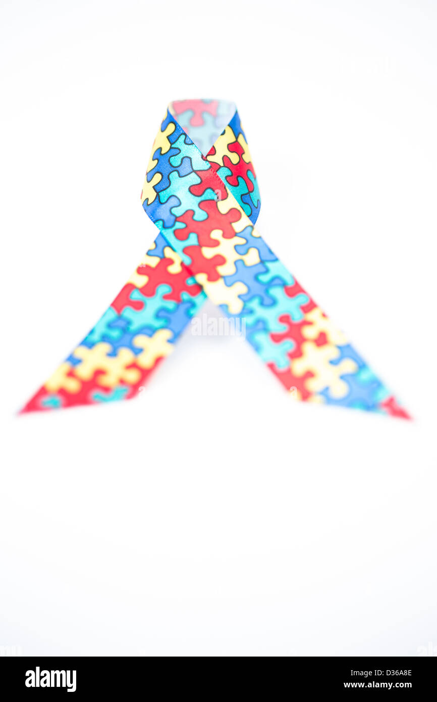Ruban Autisme Banque d'image et photos - Alamy