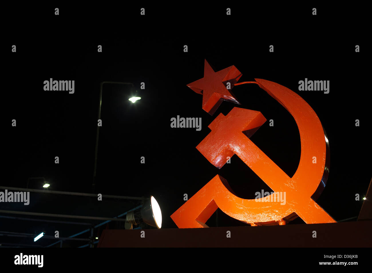 Symbole du communisme Banque de photographies et d’images à haute résolution - Page 2 - Alamy