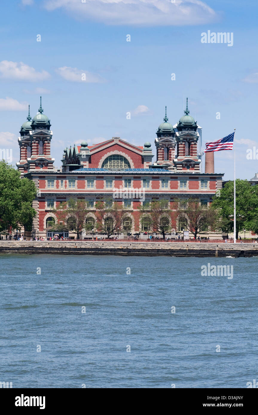 Ellis island immigration Banque de photographies et d’images à haute ...