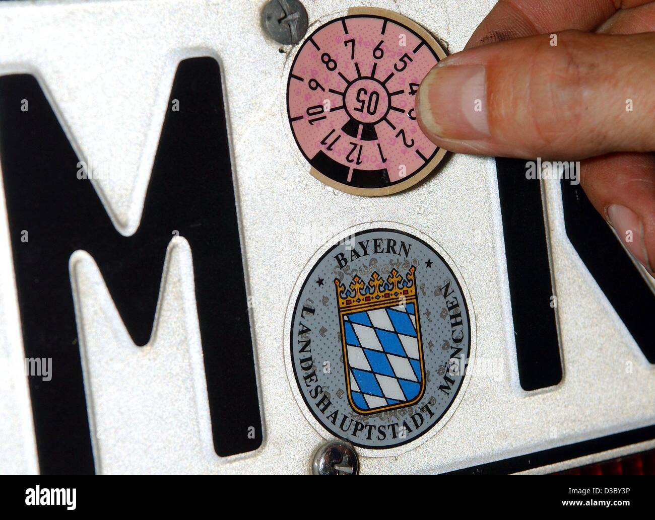 Car inspection sticker Banque de photographies et d’images à haute ...