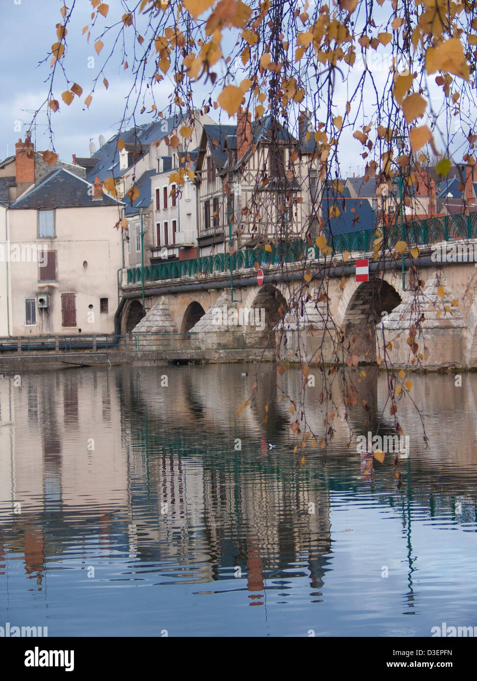 Vierzon Pont Banque d'image et photos - Alamy