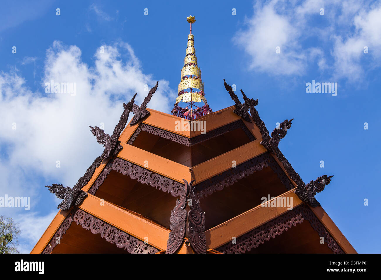 Gable apex Banque de photographies et d’images à haute résolution - Alamy