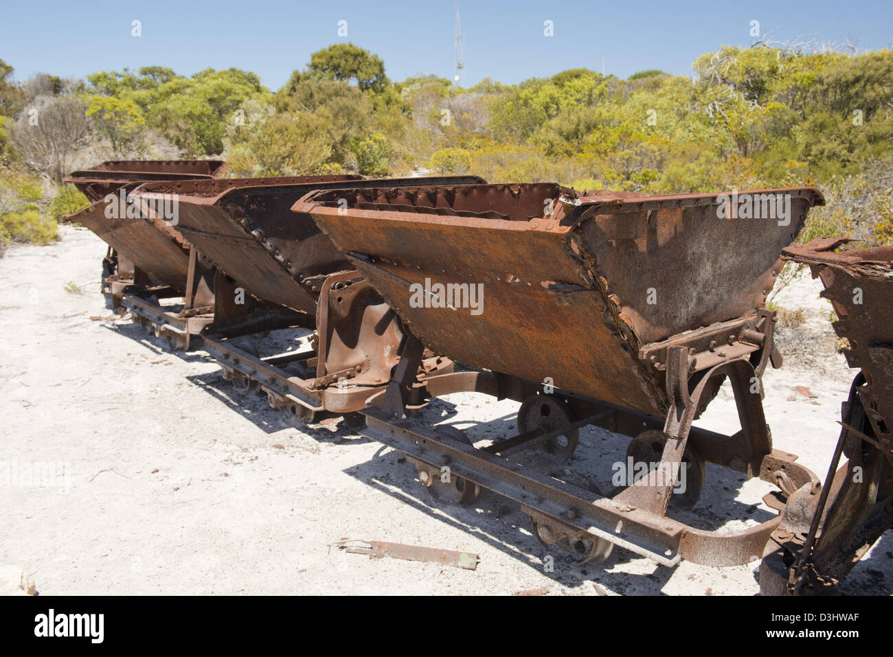 Ancien train de machines Banque de photographies et d’images à haute résolution - Alamy