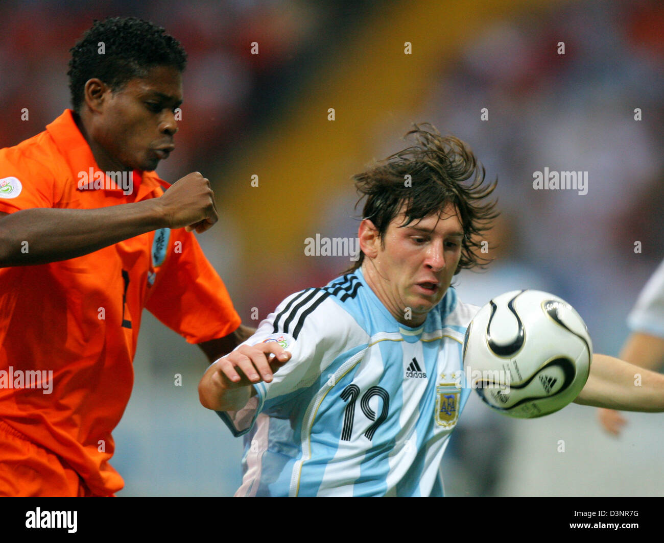 Lionel messi argentina 2006 Banque de photographies et d’images à haute ...