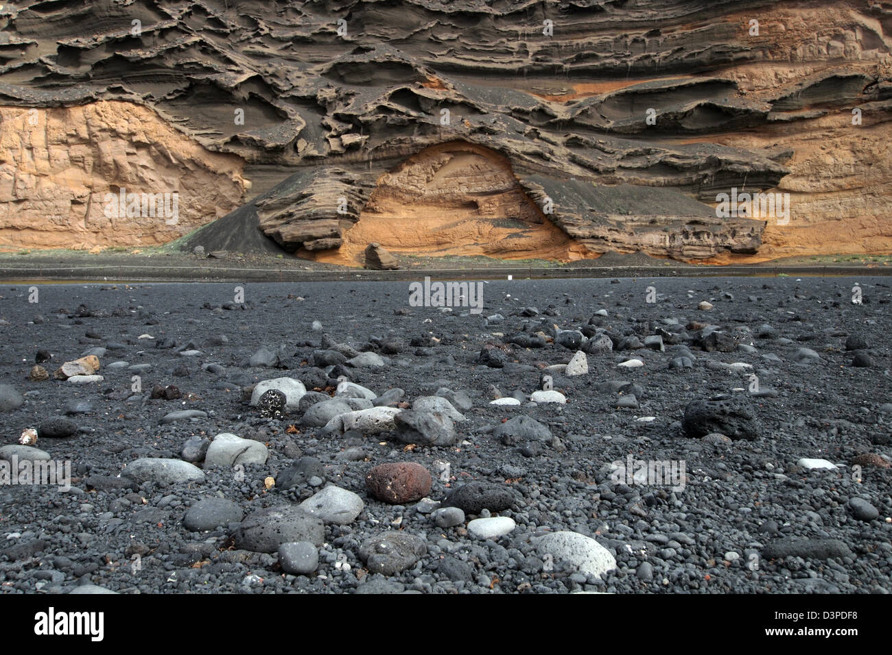 Sables noirs Banque de photographies et d’images à haute résolution - Alamy