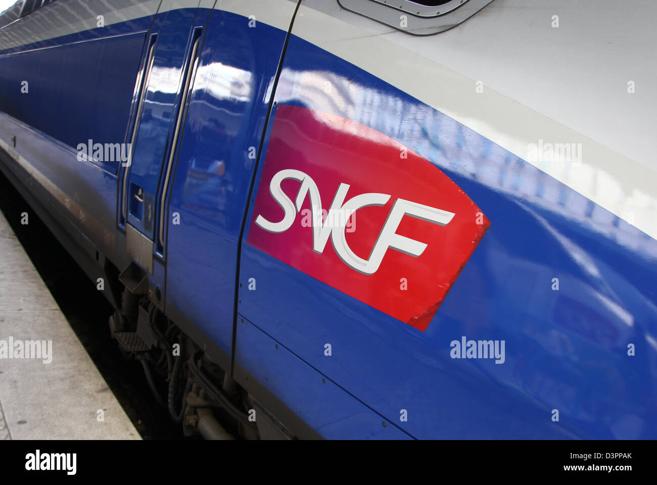 Sncf logo Banque de photographies et d’images à haute résolution - Alamy