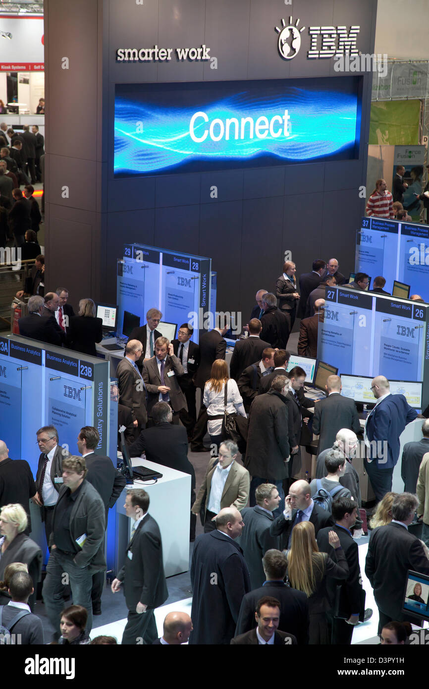 Stand ibm Banque de photographies et d’images à haute résolution - Alamy