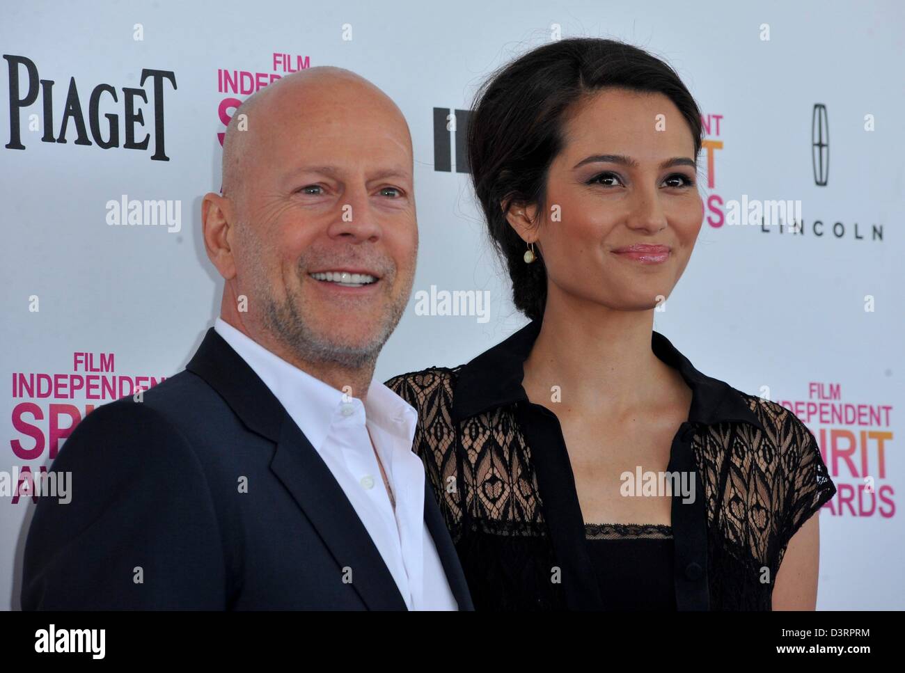 Bruce willis_emma heming Banque de photographies et d’images à haute ...