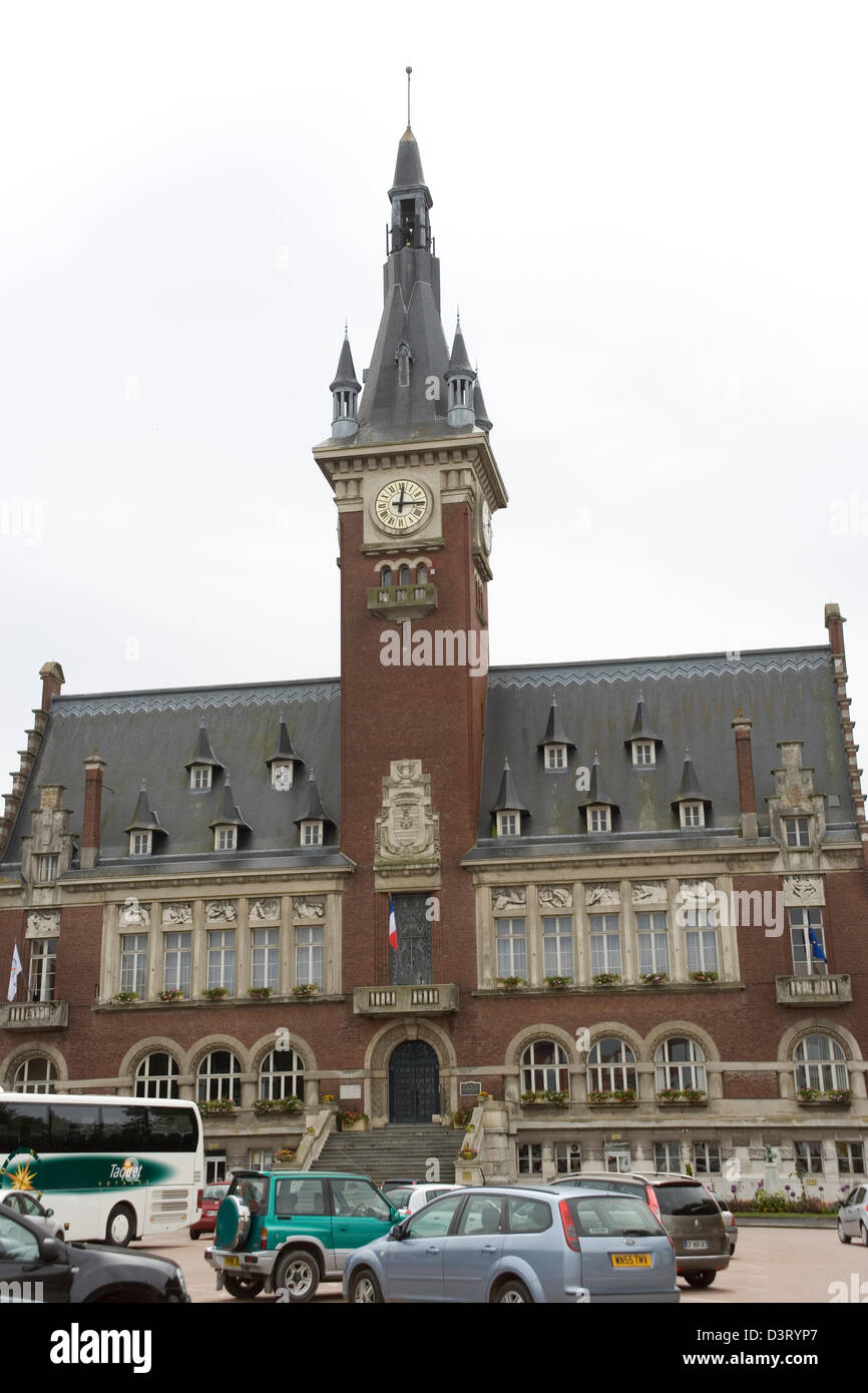 Town hall albert france Banque de photographies et d’images à haute ...