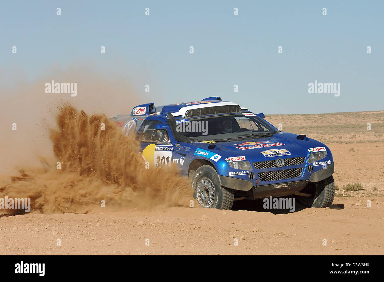 Pilote de rallye sud-africain Giniel de Villiers pas sa Volkswagen Race ...