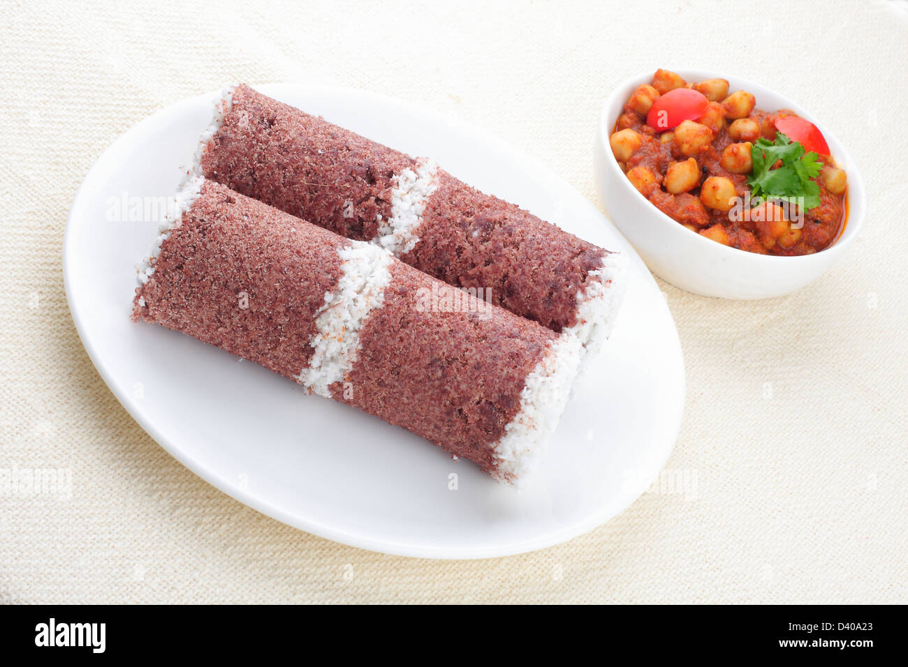 Puttu de chamba rouge Banque de photographies et d’images à haute ...